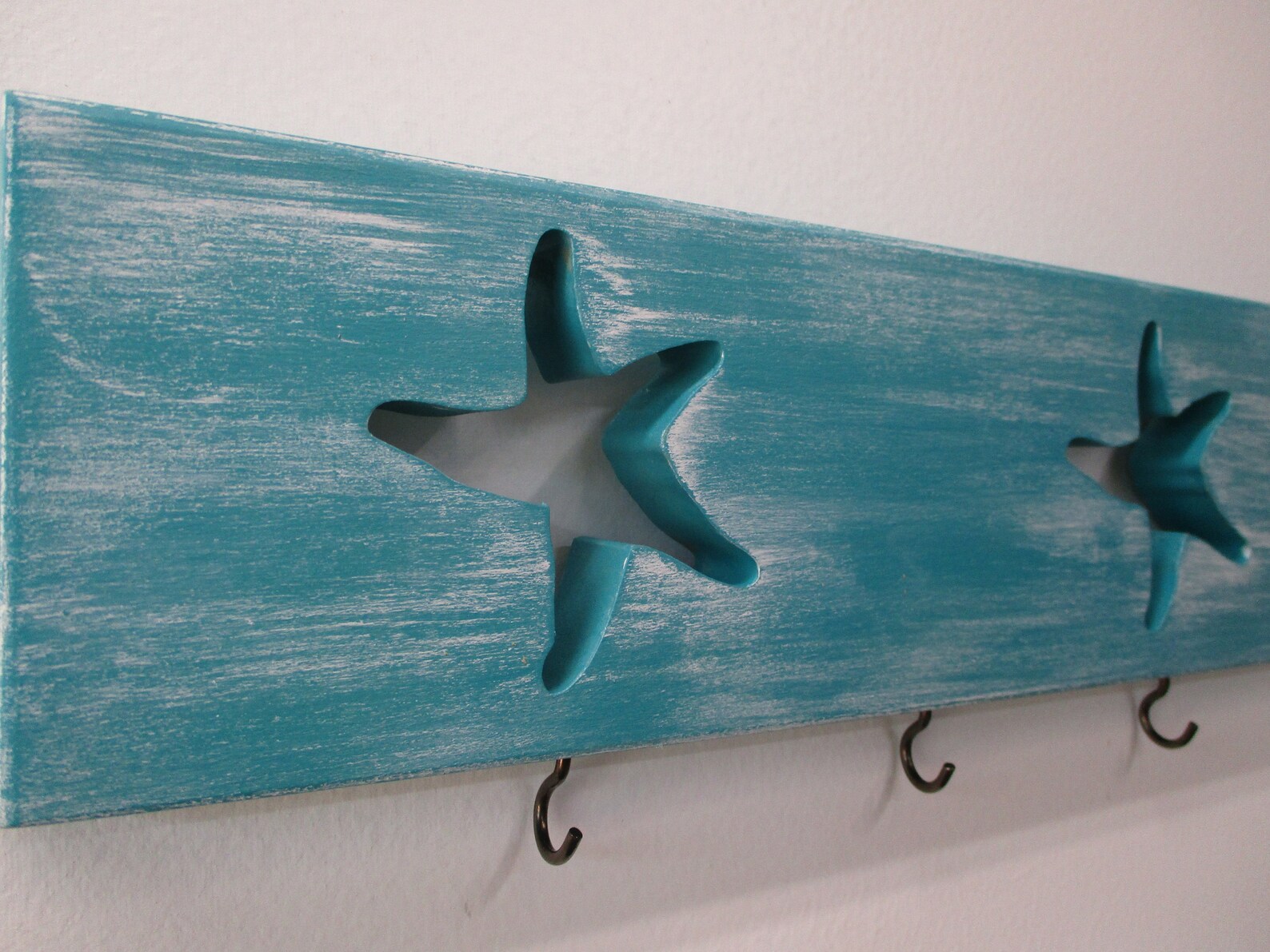 Coastal Key Holder Wall Mount- Beach House Key Rack With Hooks ...