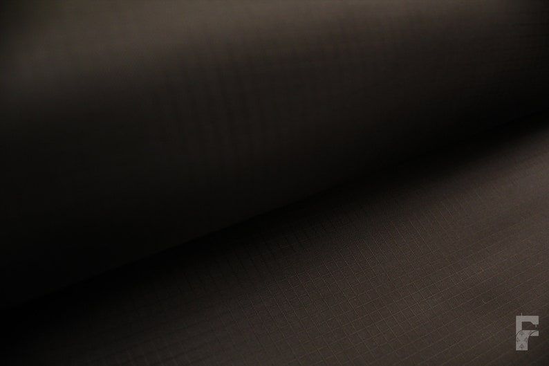 Polyester Rip Stop Tear Resistant Waterproof Fabric 150 Cms Wide – Sold ...