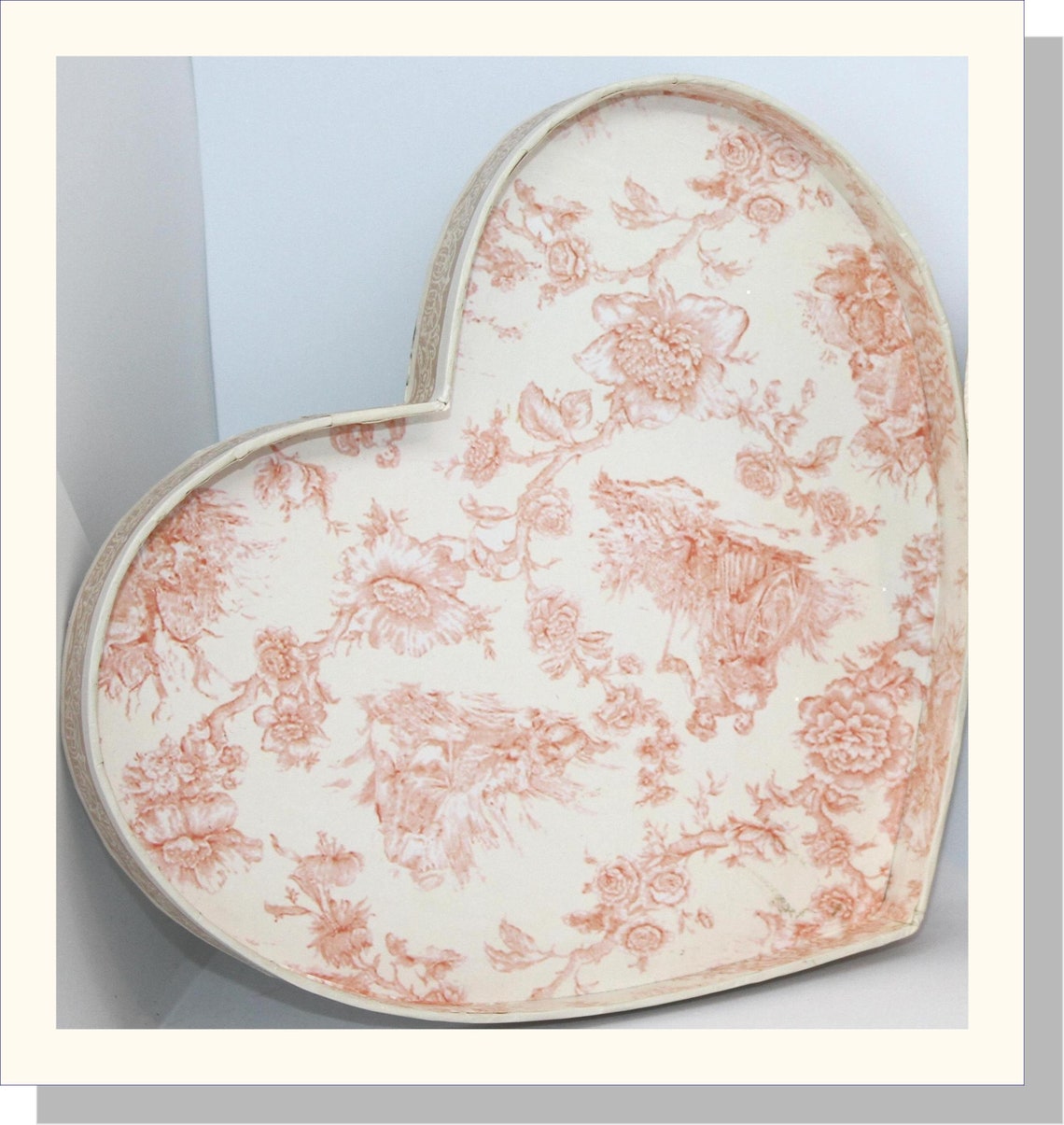 Vintage Romantic Heart Shaped Shabby Chic Pink Tole Print | Etsy