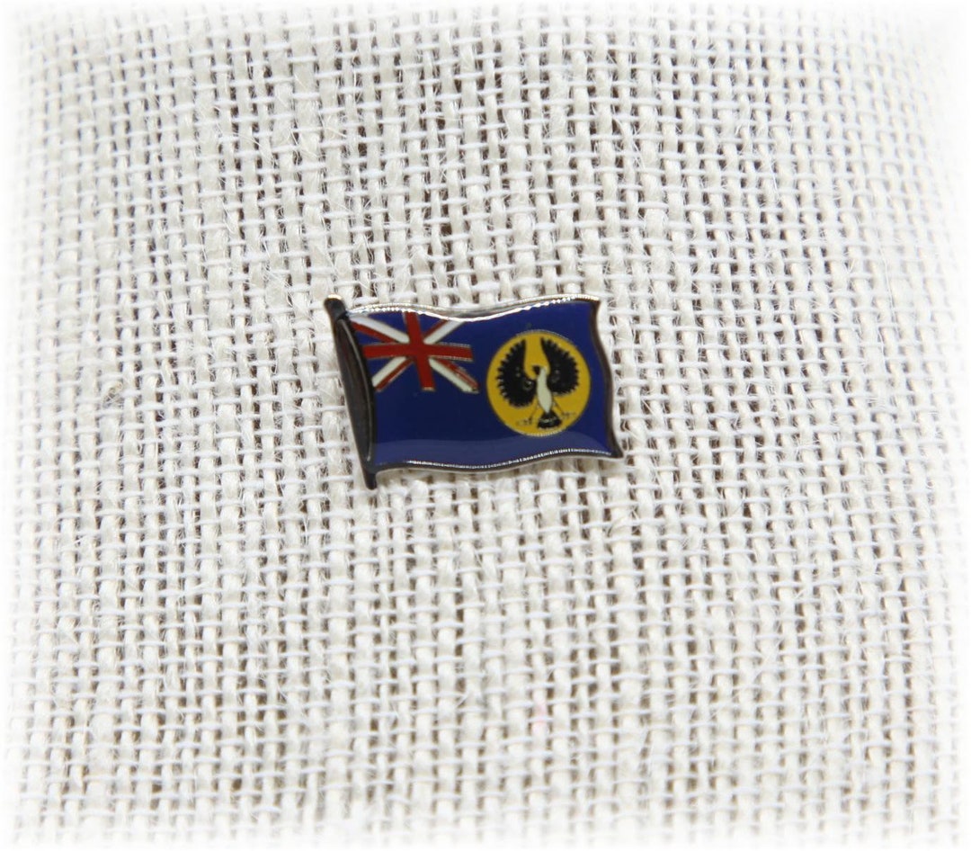 Vintage South Australia State Flag Symbol Australia Souvenir Silvertone ...