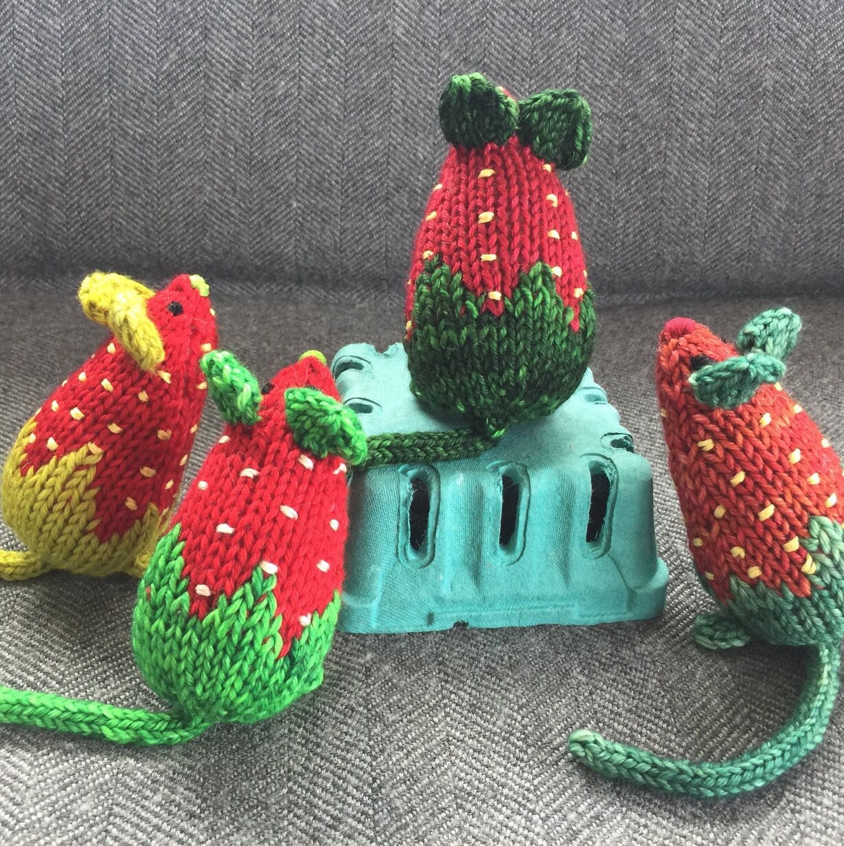 Strawberry Mouse - Etsy