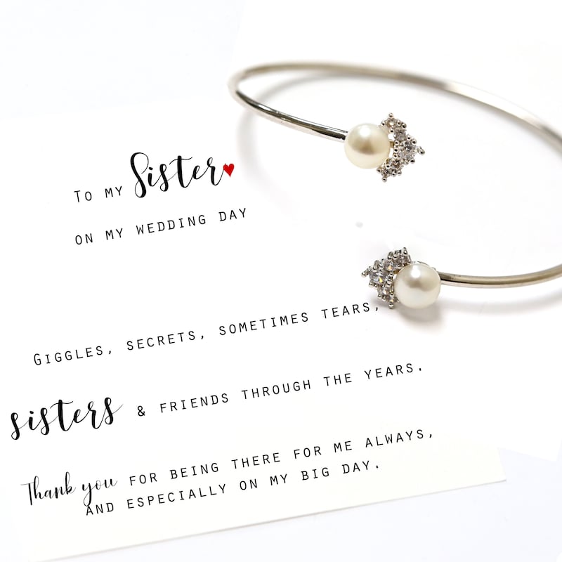 Sister Wedding Gifts - 60+ Gift Ideas for 2025