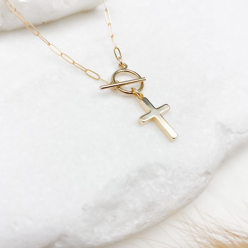 Paperclip Cross Gift - 60+ Gift Ideas for 2025