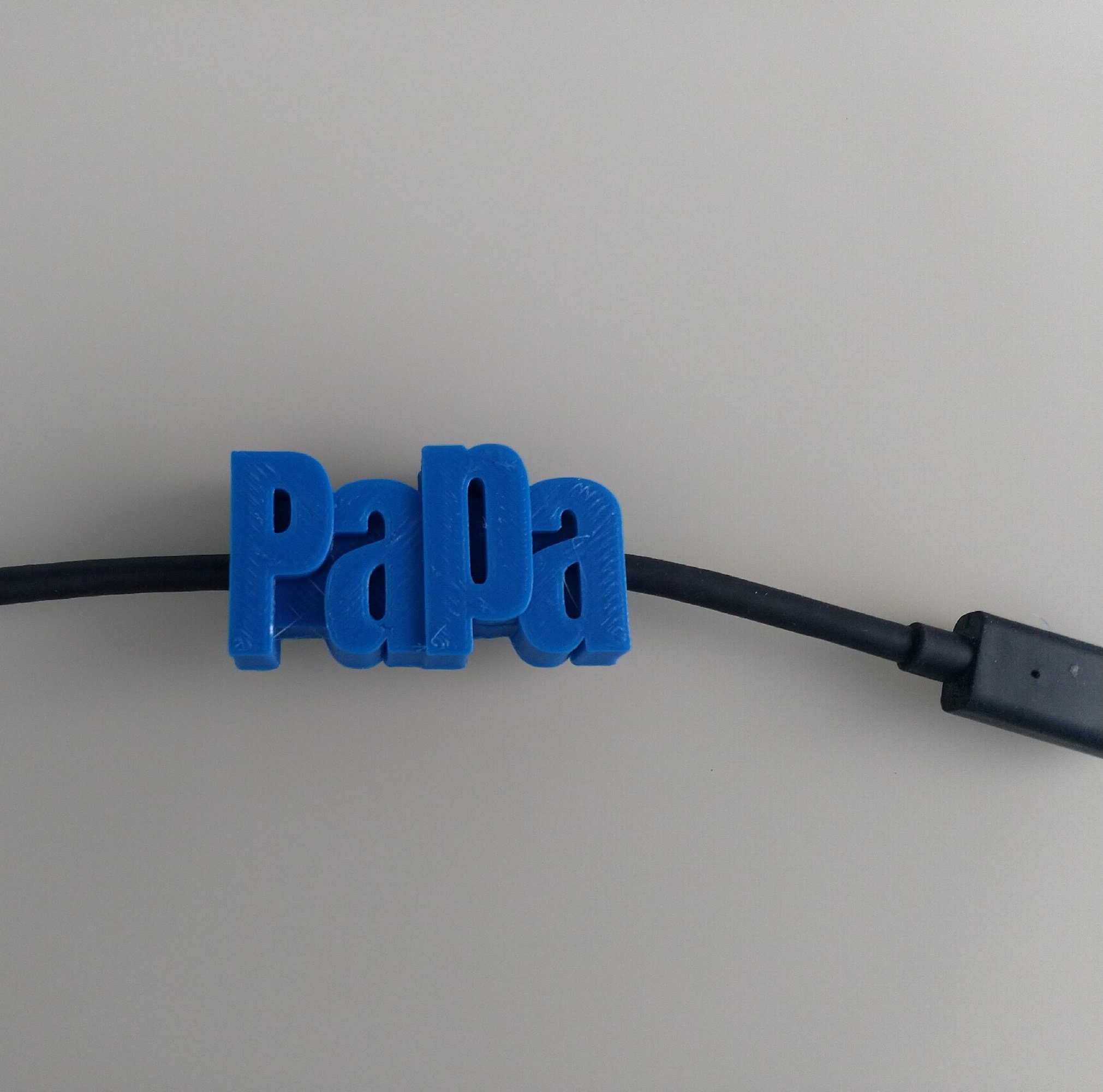 Personalized 3d Printed Charging Cable Tag "chunky" - Etsy
