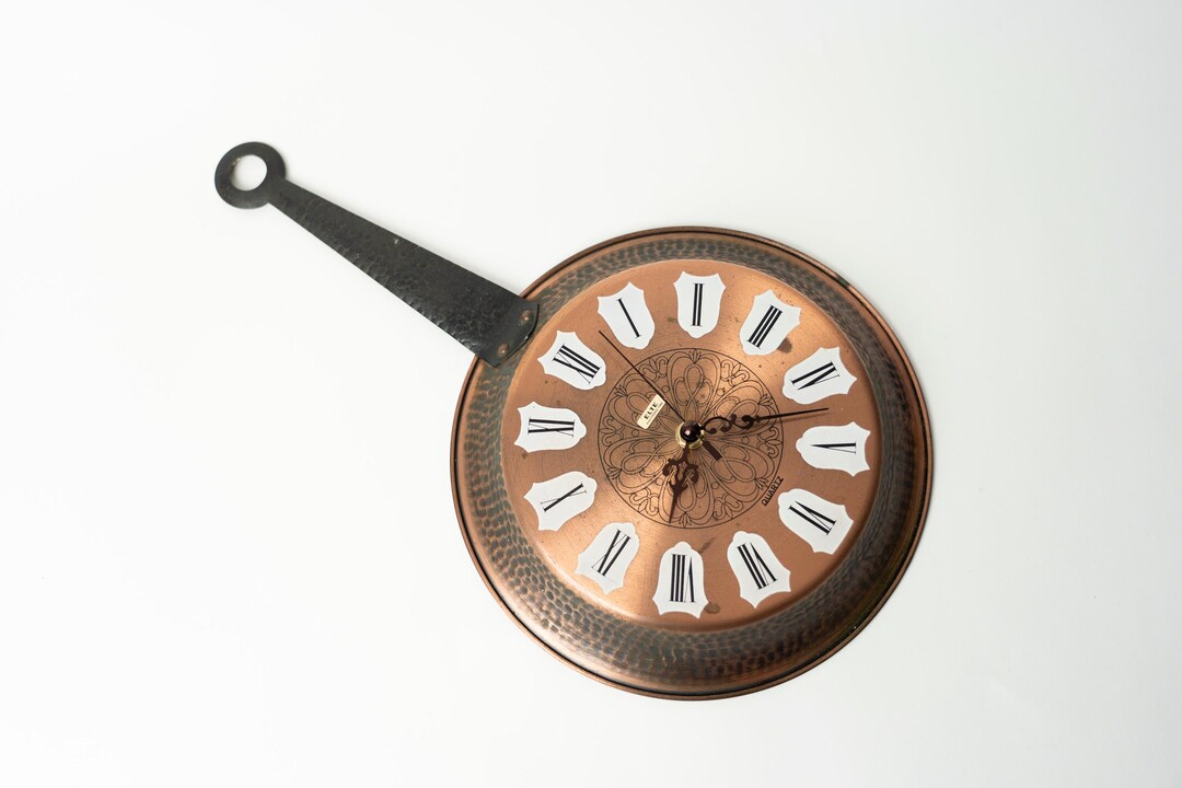 Vintage ELTE Frying Pan Wall Clock / Copper Quartz Clock / Work! - Etsy