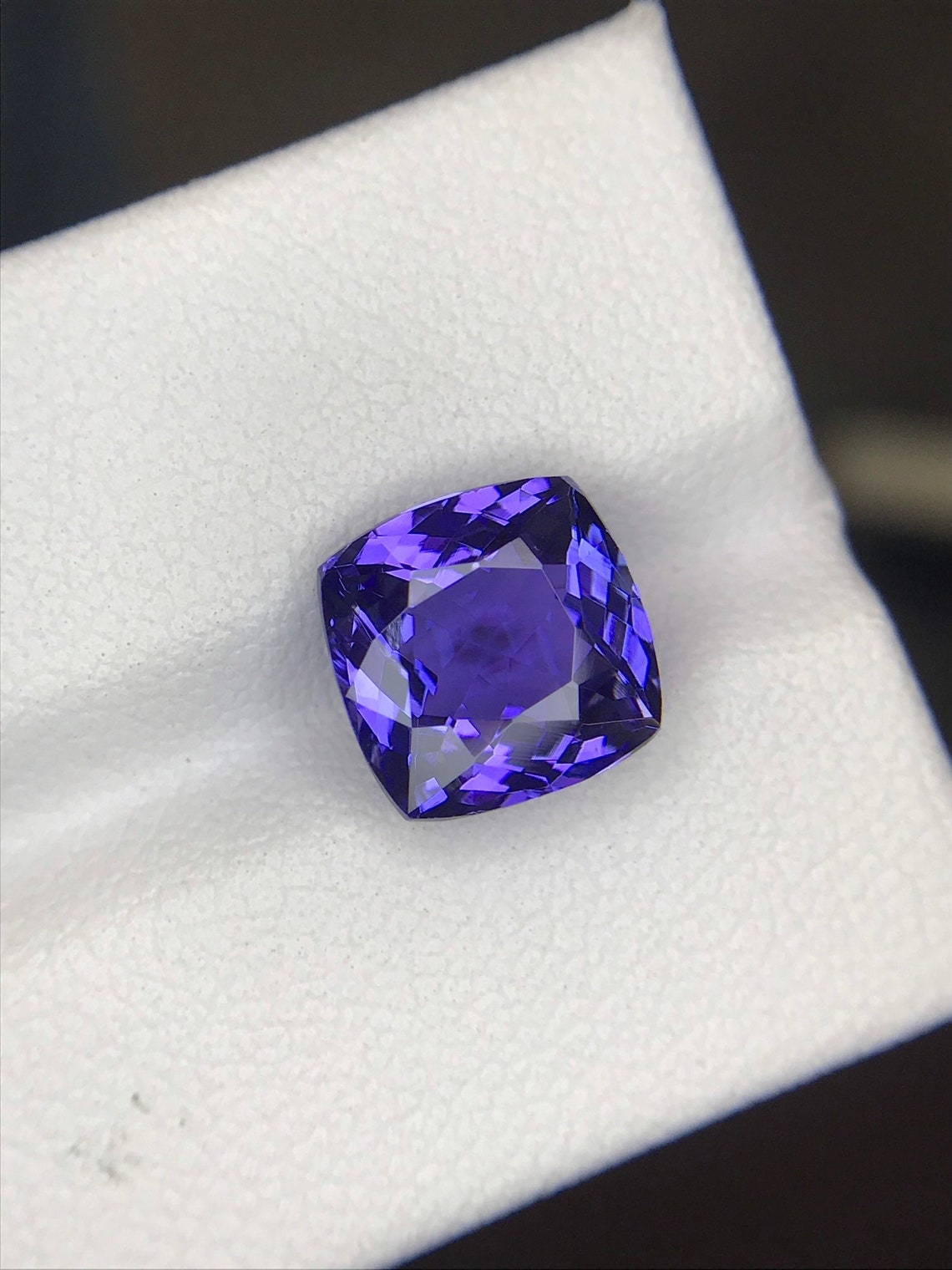 4.31 Carats Size 9.6x9.5mm Flawless Natural Tanzanite Shape - Etsy