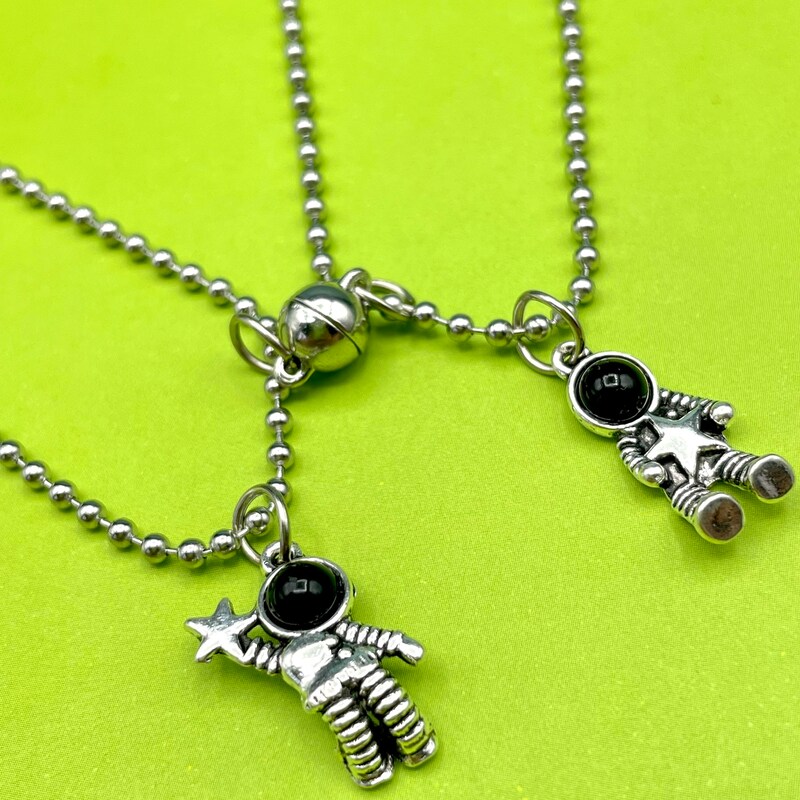 Magnetic Best Friends Necklace - Etsy