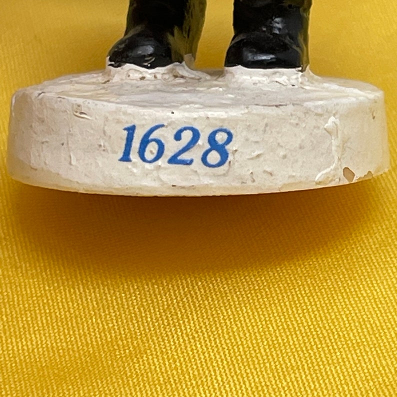 Vintage Christmas Russ Bernie & Co Year 1628 Santa Claus Through the ...