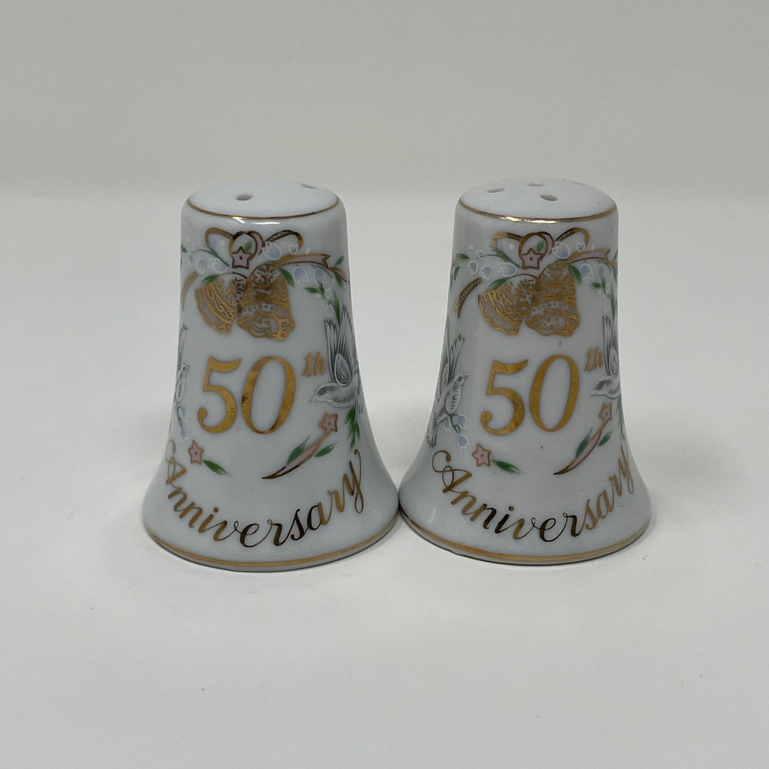 Vintage Lefton Salt and Pepper Porcelain Shakers 50th Anniversary 04397 ...