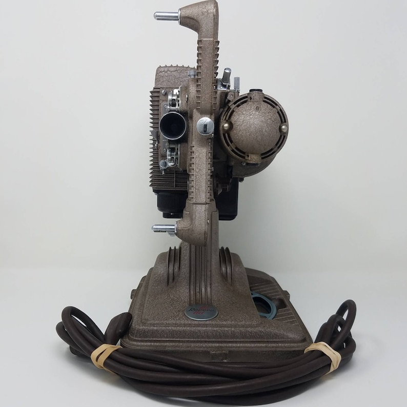 Vintage Revere 85 Camera Company Model 85 8mm Projector With Tavel Case ...