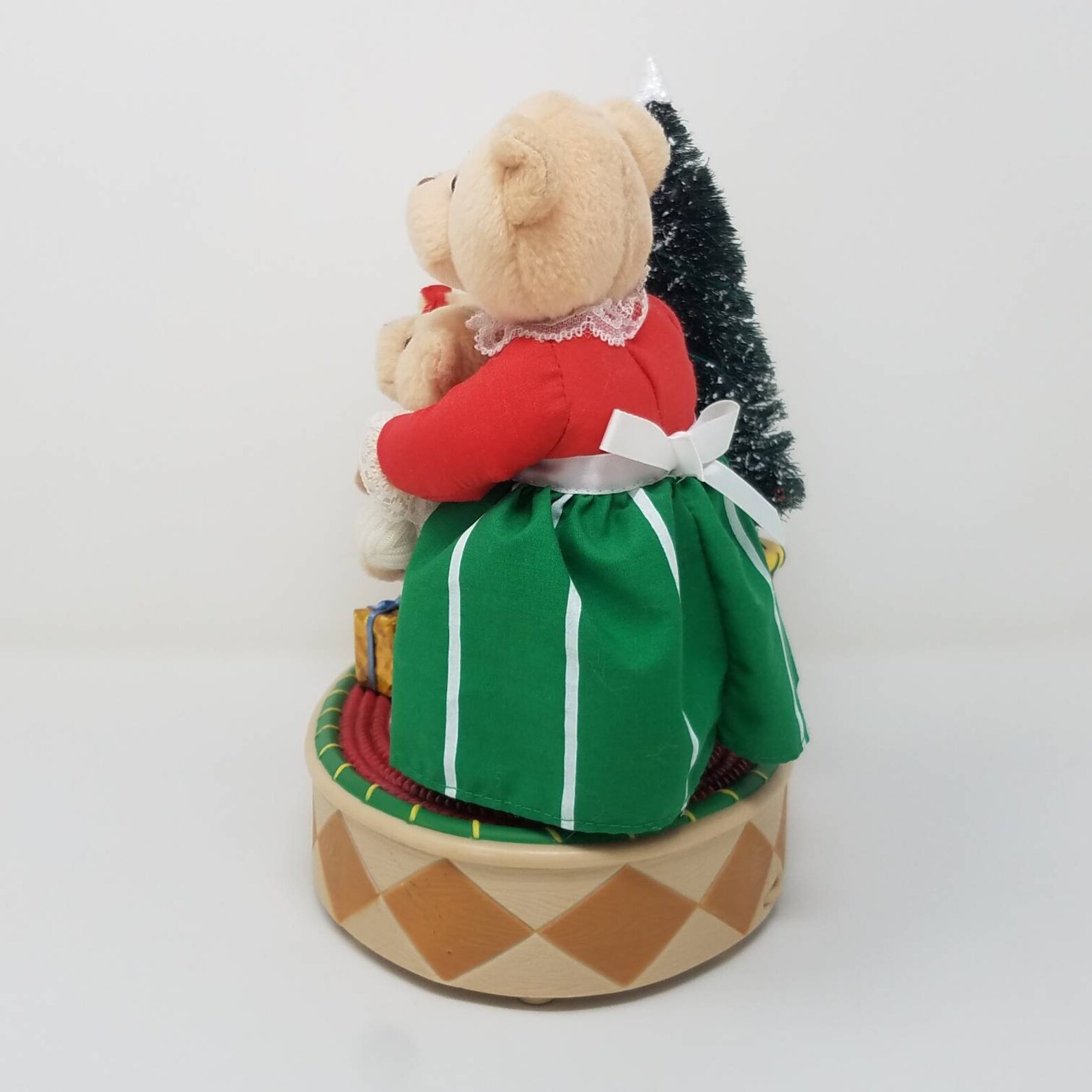 Vintage Christmas Family Bears Musical Display Stand Automatic ...