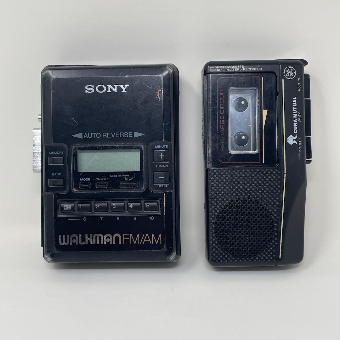 Vintage Sony Walkman FM/AM and GE Microcassette Tape Player/ Recorder ...