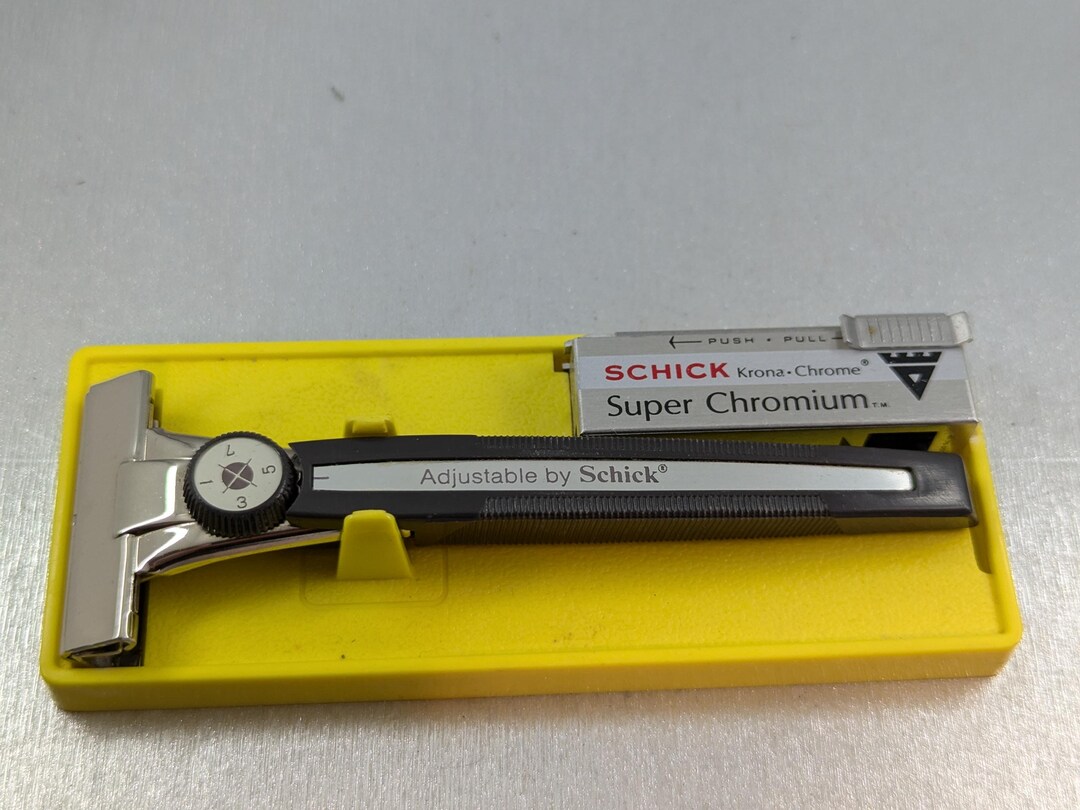 1960s Schick Dial Adjustable Injector Single Edge Vintage Razor Set ...