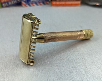 1937 Gillette Gold Sheraton Open Comb TTO Vintage Safety Razor Set in ...