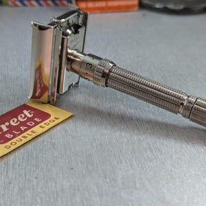 1965 Gillette Slim Adjustable Vintage Safety Razor Date Code K4 - Etsy