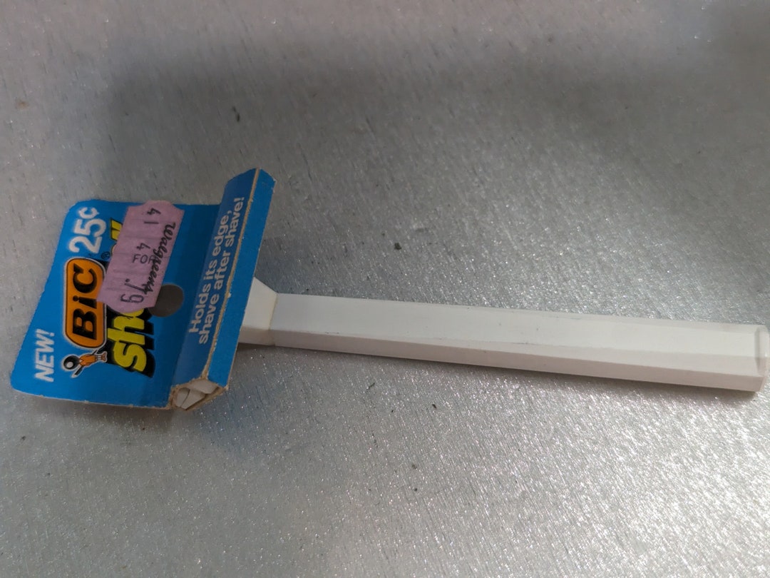 1970s BIC SHAVER Disposable Vintage Razor - Etsy