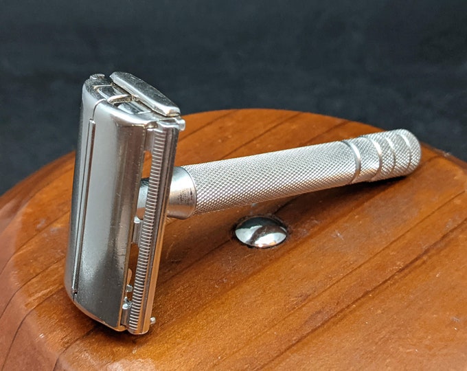 1947 Gillette FIRST YEAR No Notch Super Speed Vintage Safety Razor No ...