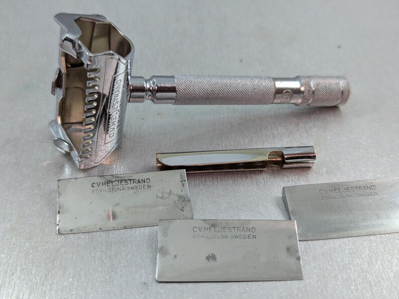 Early 1900s C.V. Heljestrand Single Edge Wedge Blade Vintage Razor Set ...