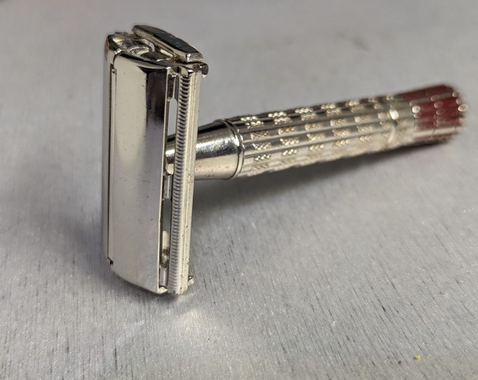 1956 Gillette "heavy" RED Tip Super Speed Vintage Safety Razor - Date ...