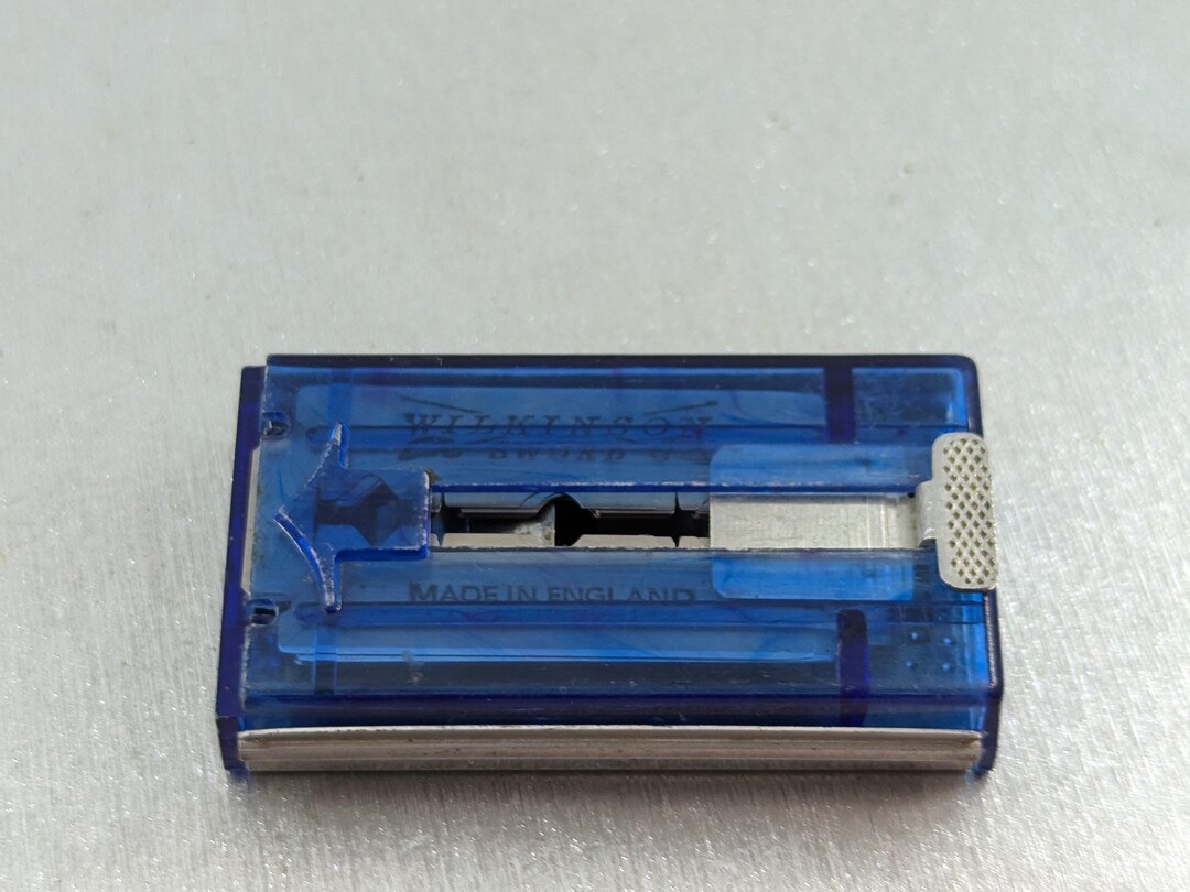 Precision ASR Products Vintage Blade Dispenser With WILKINSON SWORD ...
