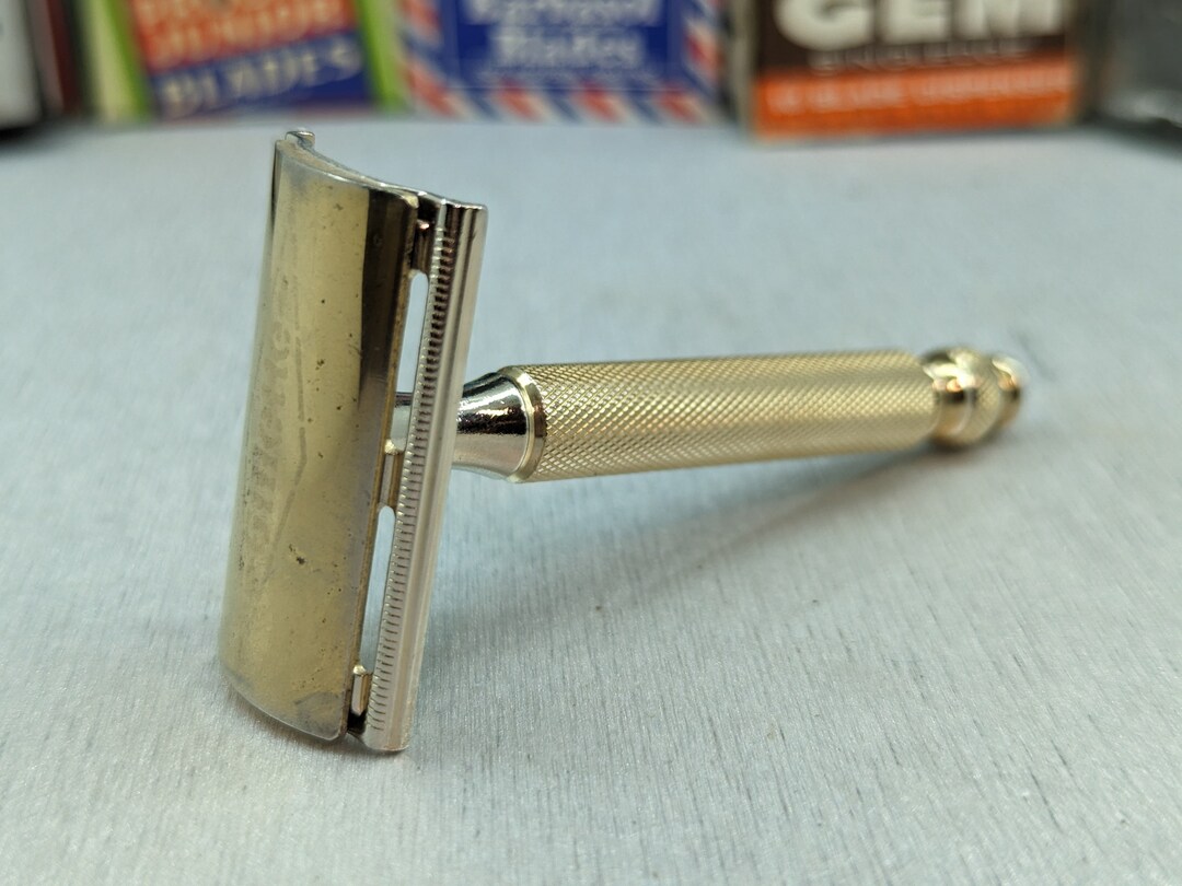 1953 Gillette GOLD Tech Vintage Safety Razor Date Code Y3 - Etsy