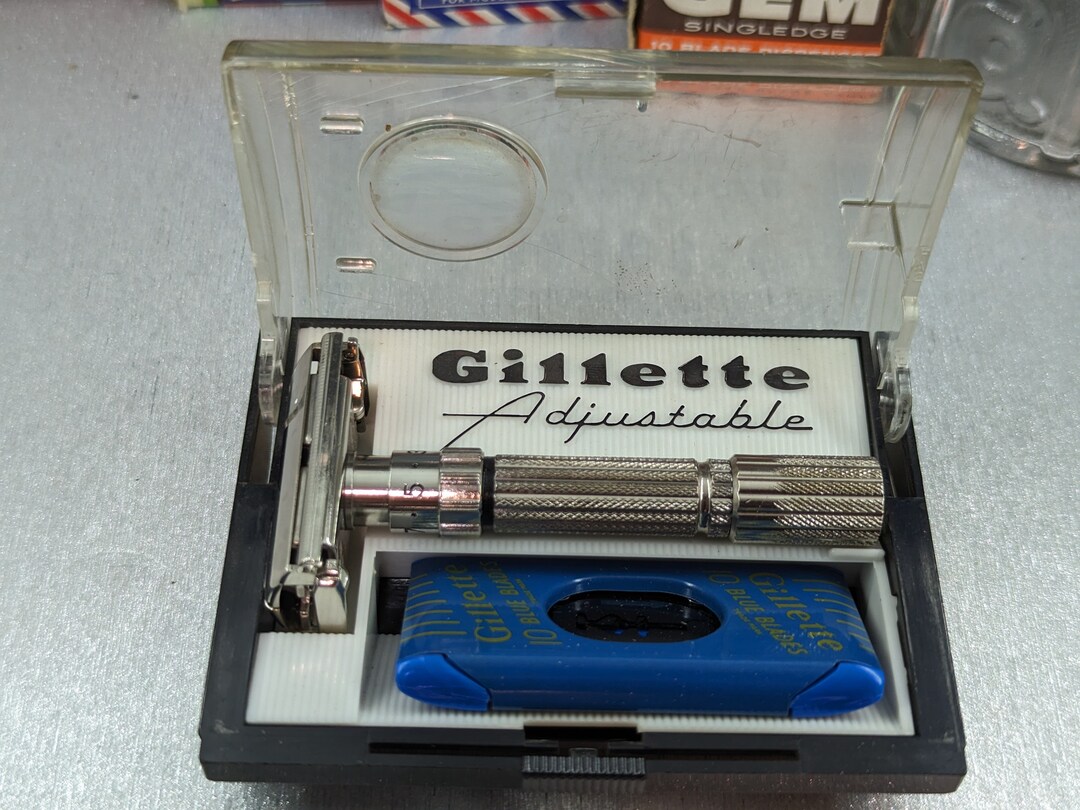 1959 Gillette FATBOY Adjustable Vintage Safety Razor Set in Case With ...