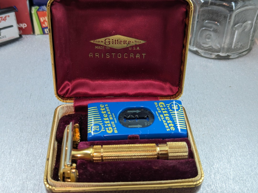 1948-1950 Gillette ARISTOCRAT Vintage Safety Razor Set in Case NO Date ...