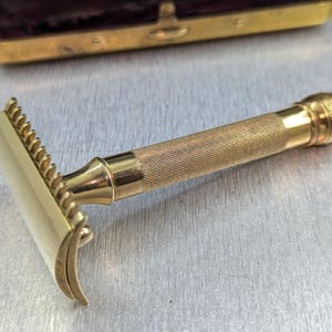 1920s Gillette GOLD Old Type Pocket Edition in GOLD Flower Case Vintage ...
