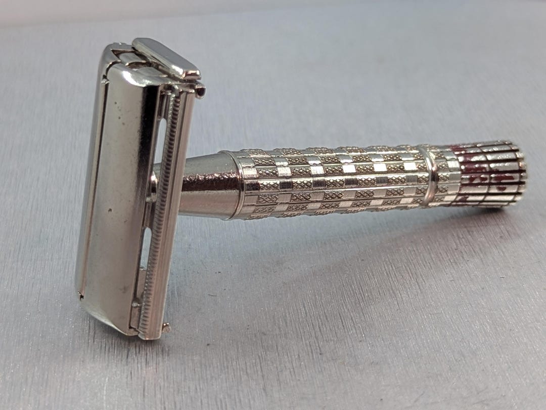 1957 Gillette RED Tip "heavy" Super Speed Vintage Safety Razor Date ...