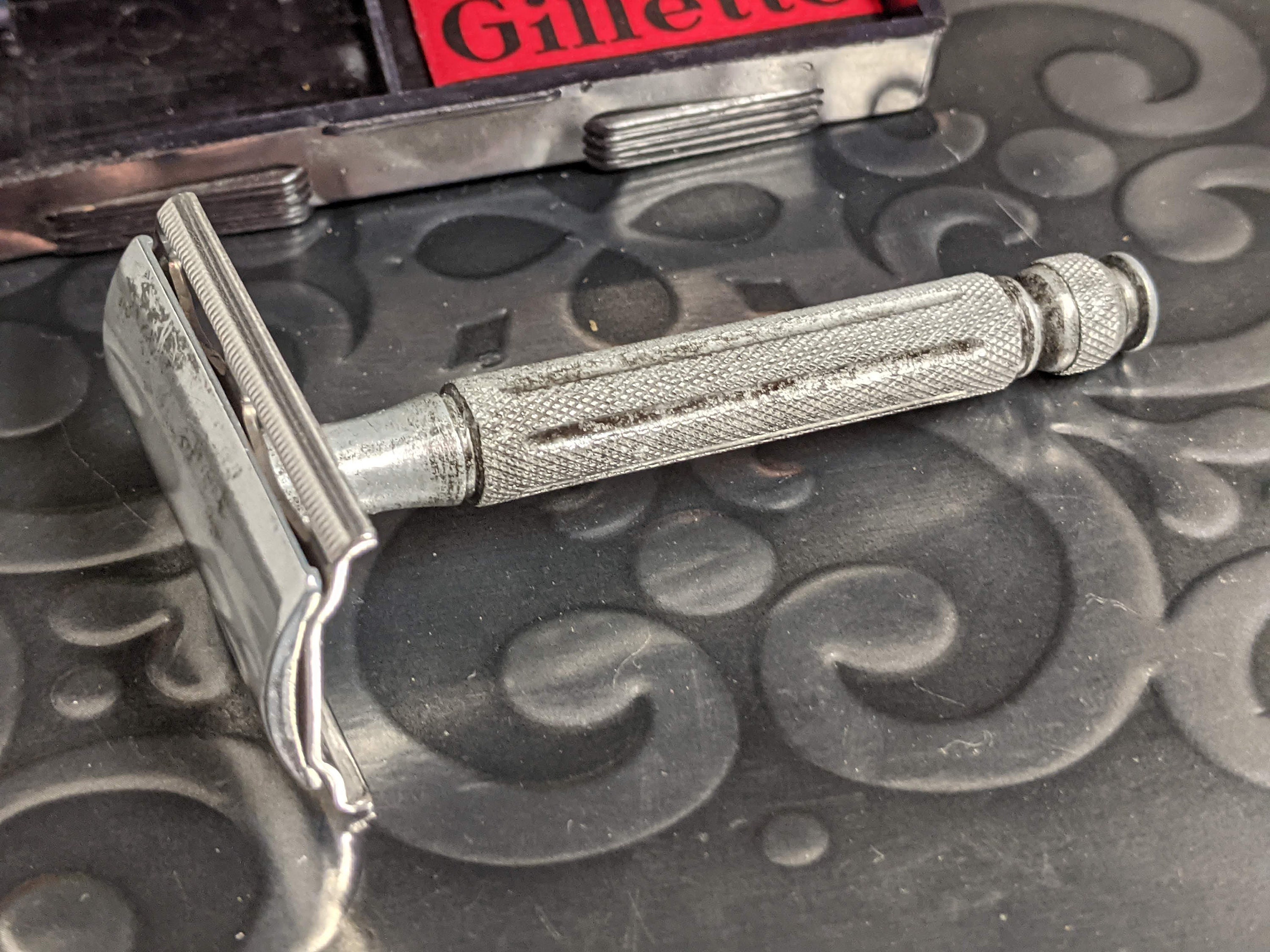 1945-1946 Gillette WWII Contract Tech Vintage Safety Razor Set - Etsy UK