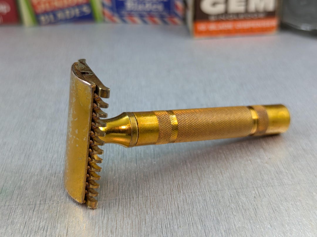1930s Gillette NEW Deluxe Short Comb Vintage Safety Razor - Etsy