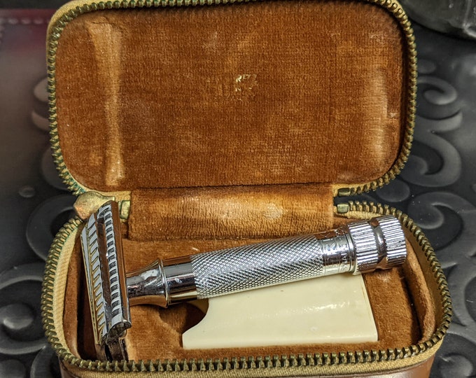 1960s Merkur Slant Vintage Safety Razor Set in Leather Travel Case - Etsy