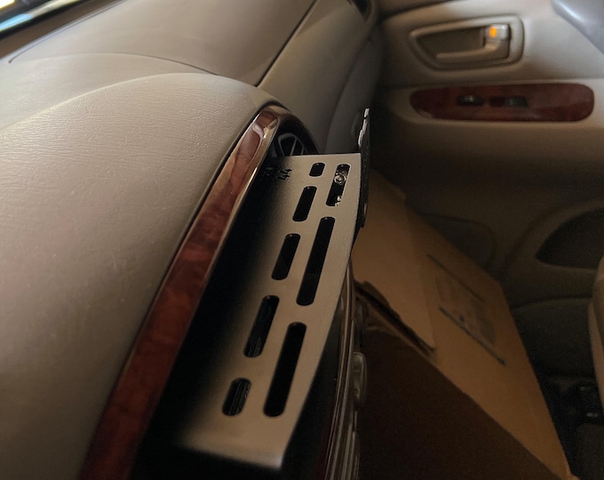 1st Gen Toyota Sequoia Center Console Bracket (2000-2007 Sequoia) - Etsy
