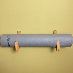 Oak Yoga Mat Hooks, Wooden Pilates Mat Holder, Wall Mounted Mat Storage ...