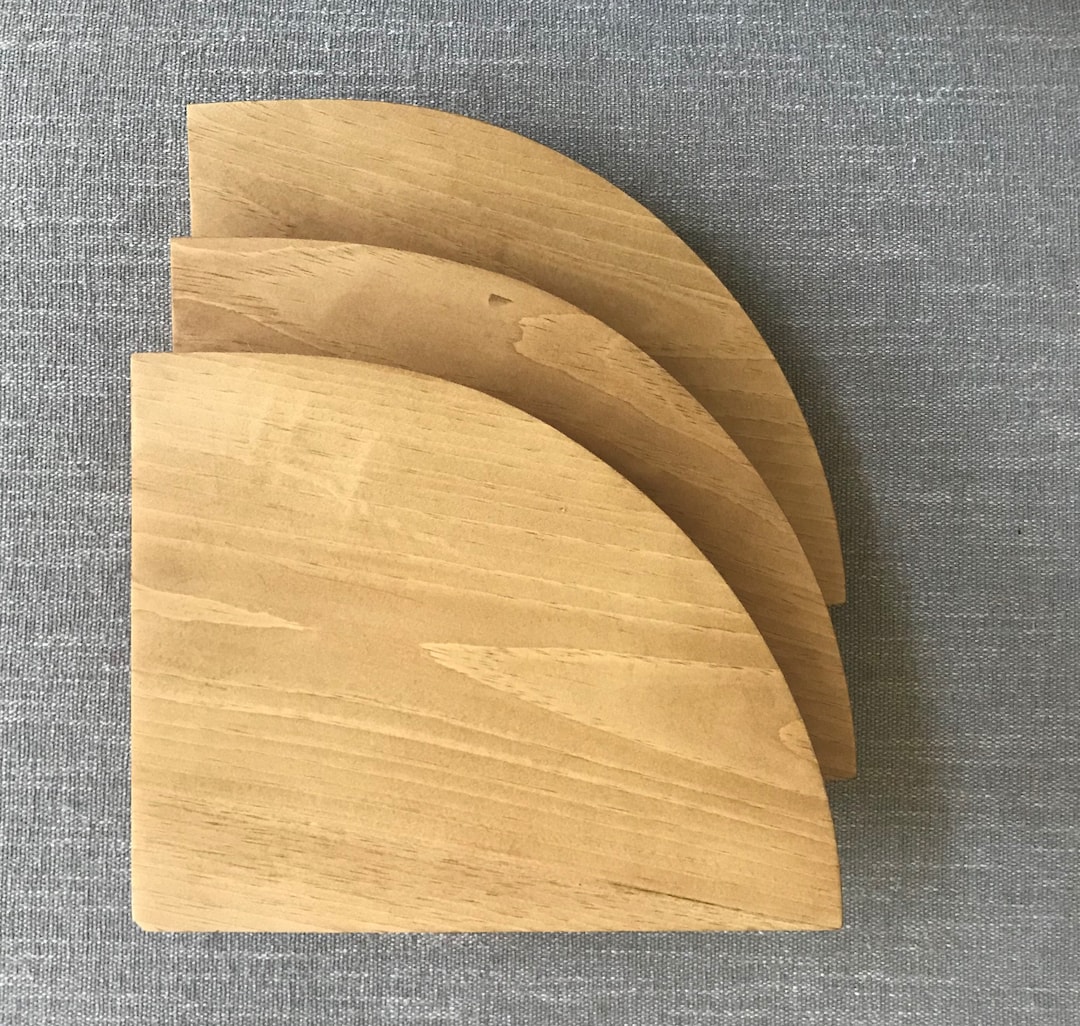 Golden Oak Triangle Corner Shelf: Radius Wooden Floating Shelves - Etsy