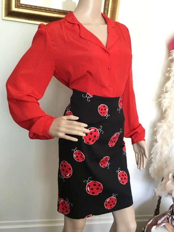 Red blouse 80s button - Gem