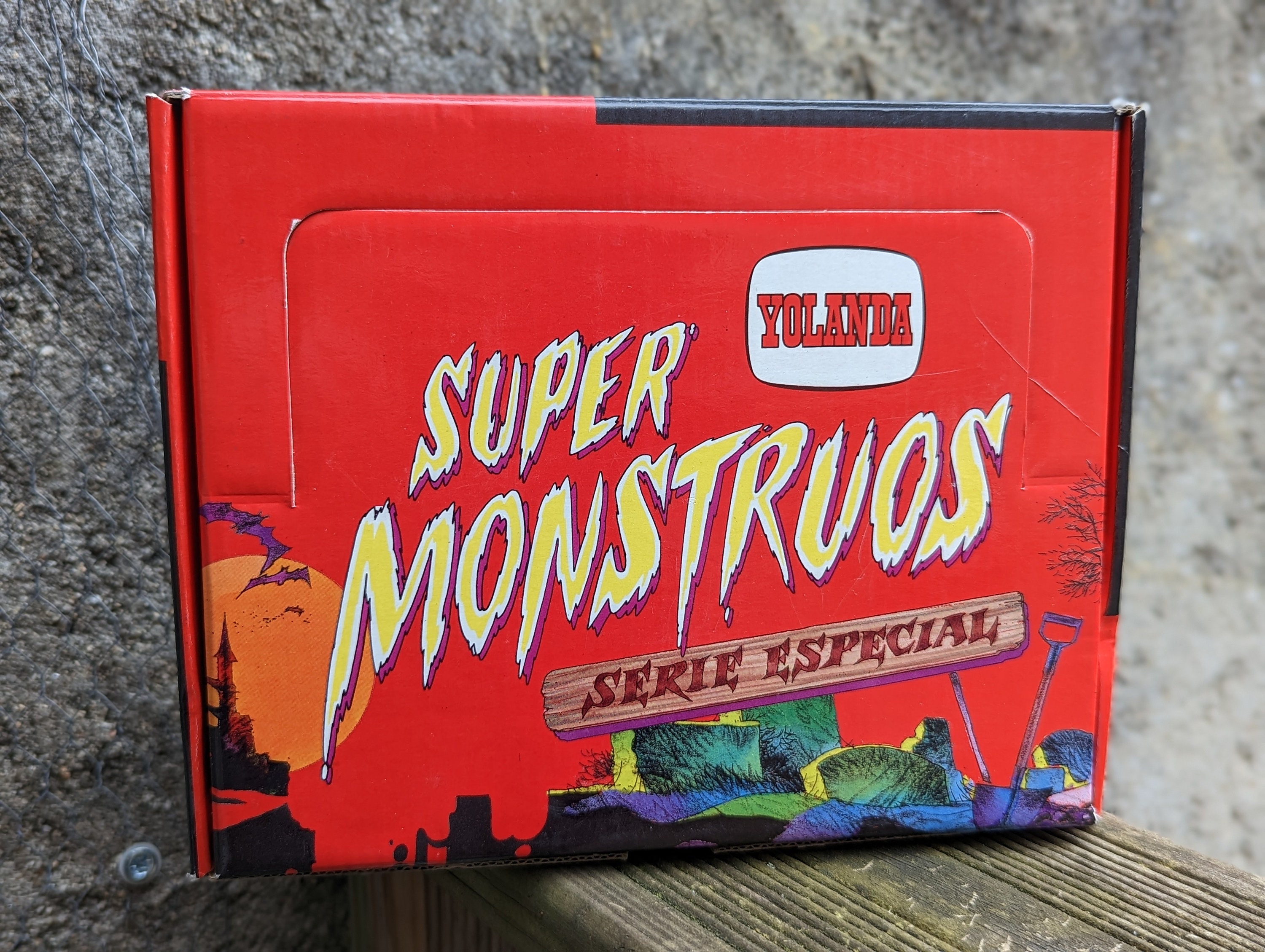 1992 #16 the Vampiress 3.75" PVC Figure Yolanda Monsters Spanish Super ...