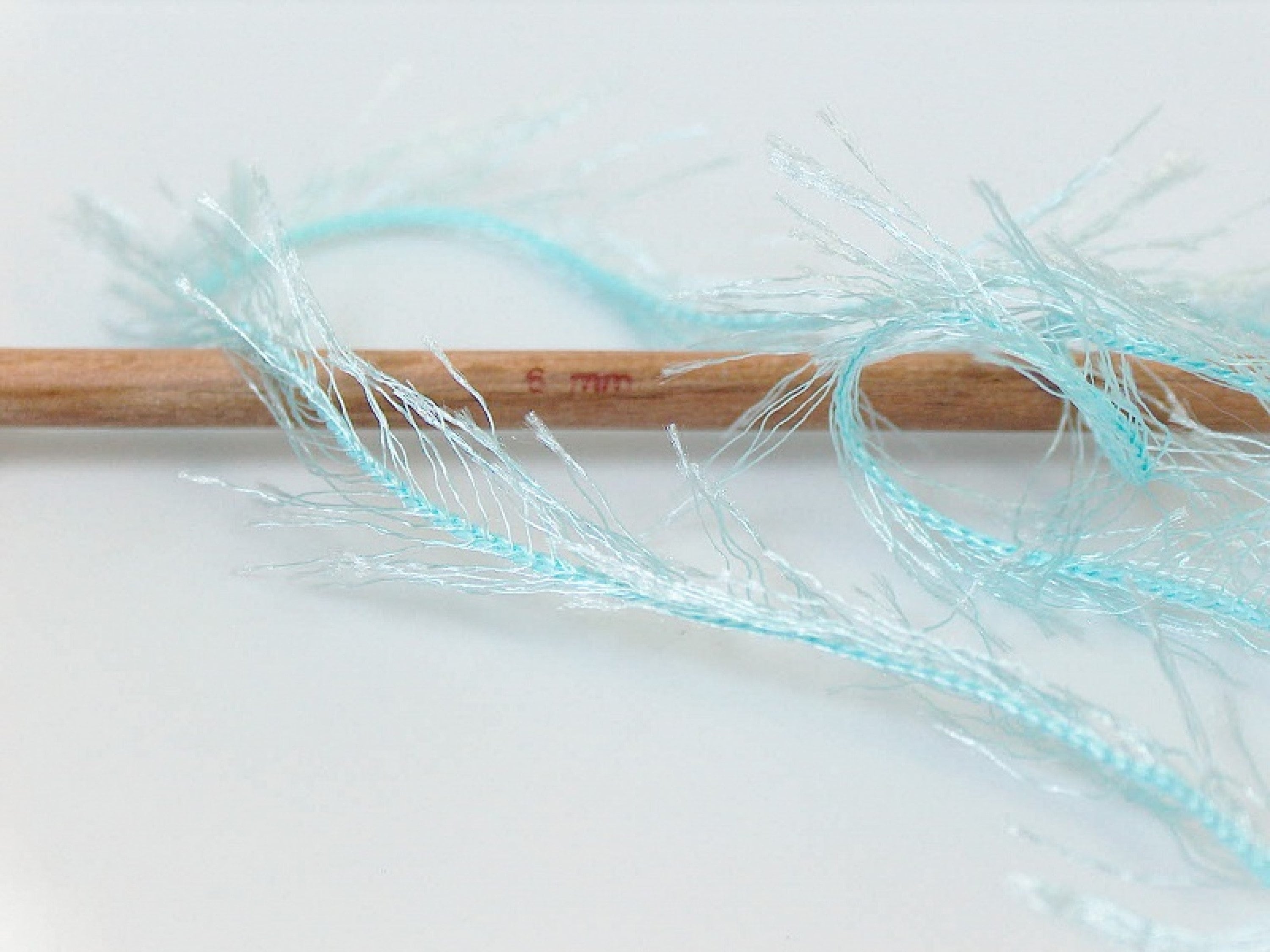 Wholesale Eyelash Yarn