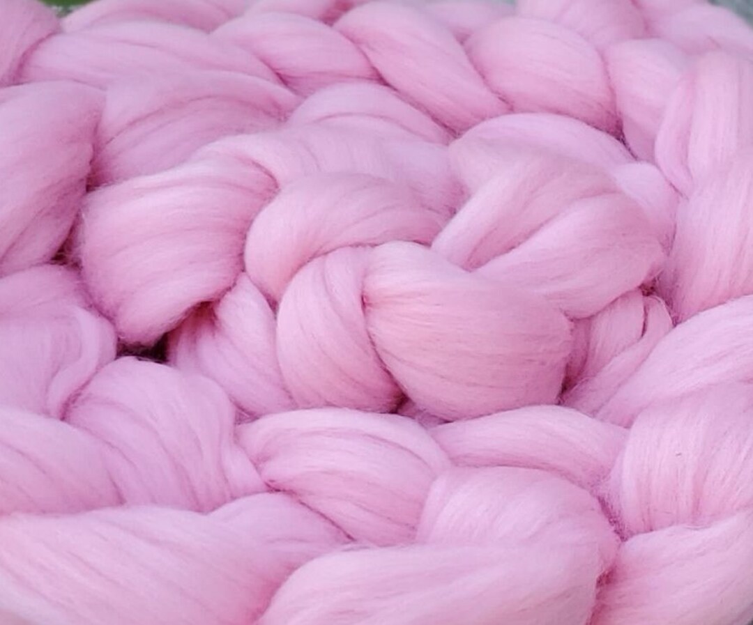 PINK FLAMINGO Merino Top Wool, Merino Wool Roving, Ashland Bay Merino ...