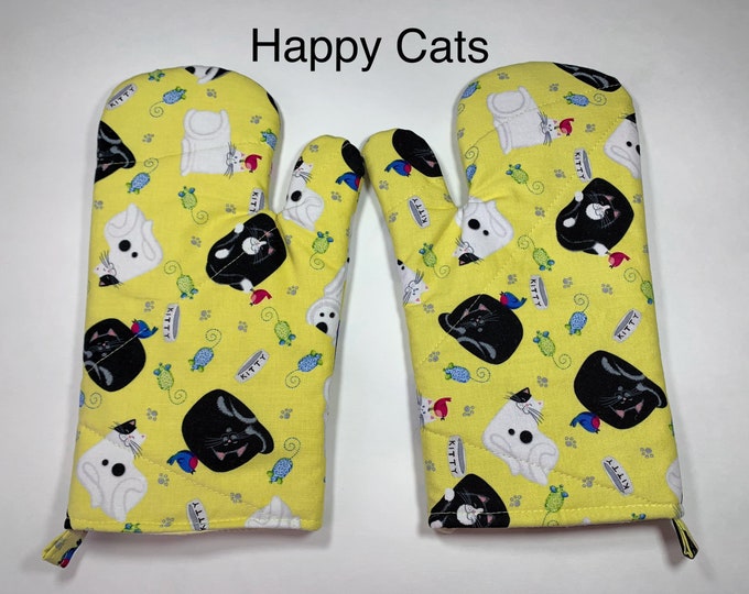 One-of-a-kind handmade Oven Mitts by KawaiiStyleCreations on Etsy