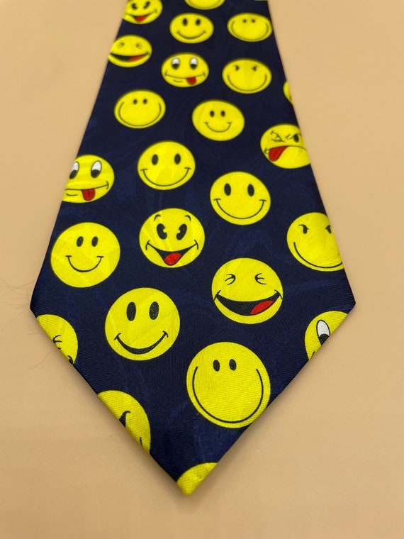 Smily Face Emoji Vintage Black Tie Yellow Smiley Face… - Gem
