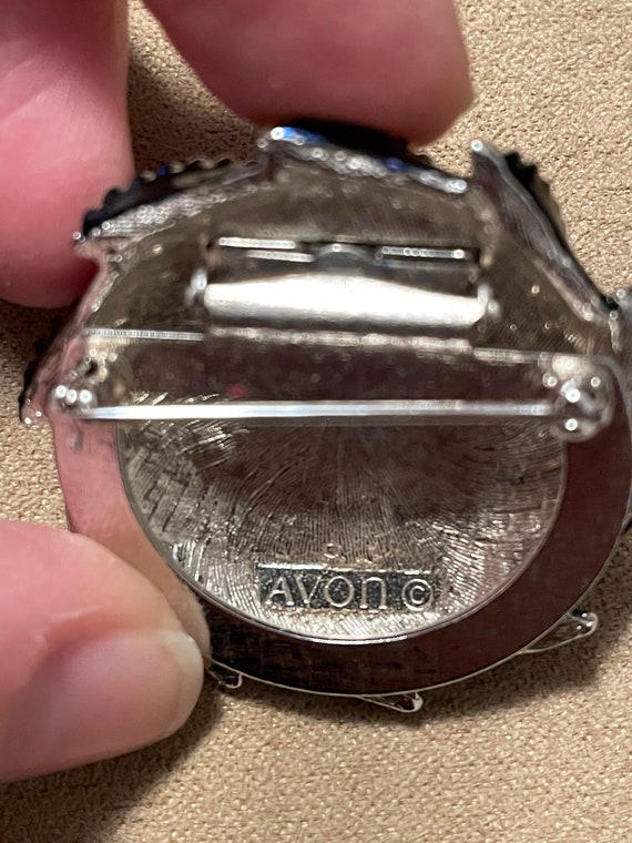 1970's AVON Vintage Dark Blue Floral Gemstone Brooch - Gem