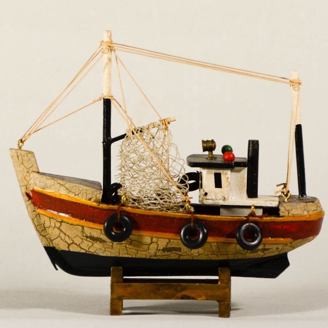 OLD SHIP Model / Wooden Miniature Boat With Paddles / Vintage Art ...