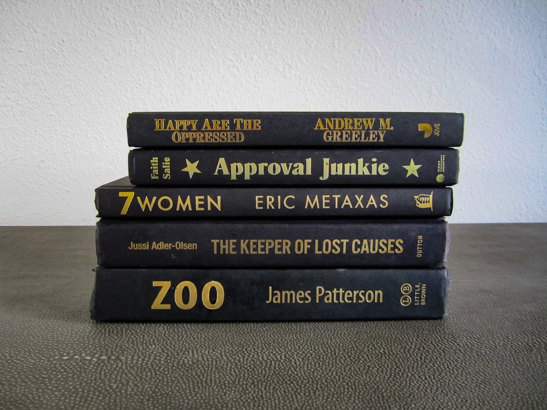 Black and Gold Metallic Hardcover Book Collection - Etsy