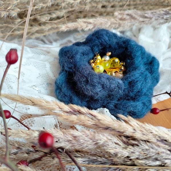 Knitted Brooch - Etsy