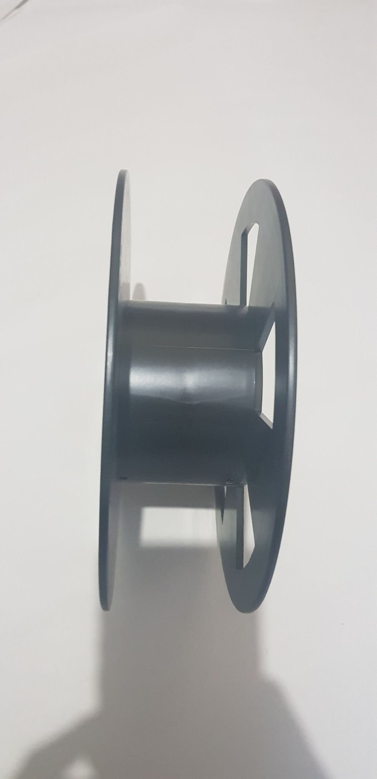 Pack of 10 Empty Cable Reel Xmas Lights Yarn Holder Feeder Reel / Spool ...