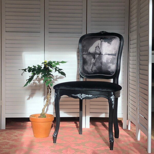 Witch Chair - Etsy