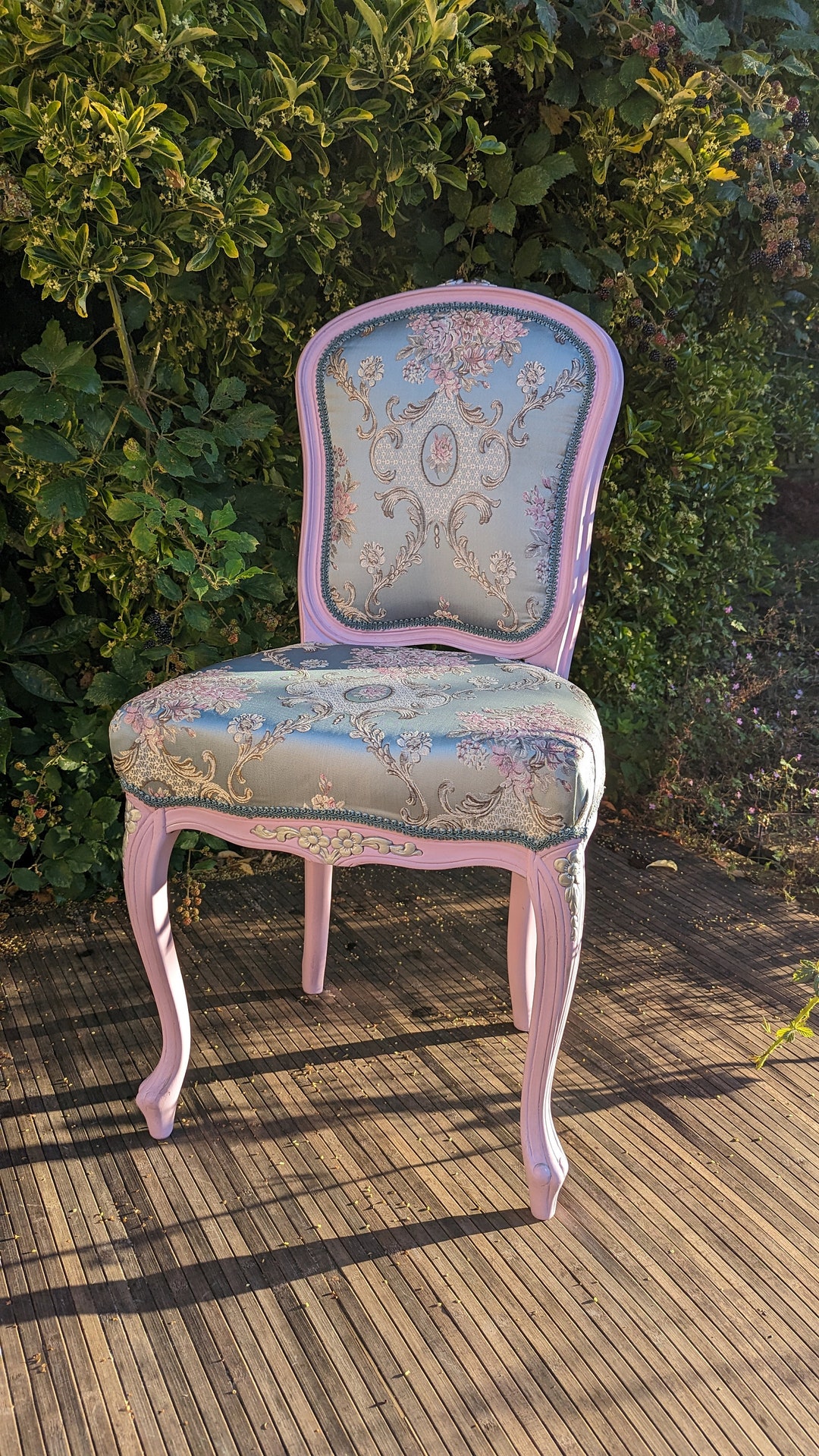 French Style, Vintage Chair. Dining Chair. Beauty Brocade Fabric Damask ...