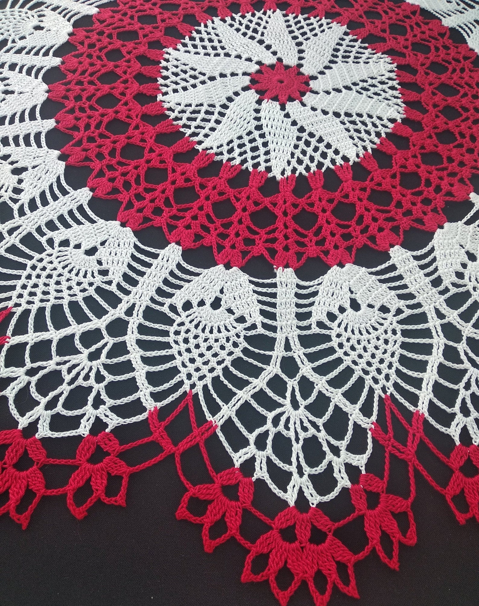 Large White Red Doily-23 Inches-christmas Doily-crochet Doily-christmas ...