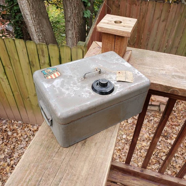 Vintage Safe - Etsy